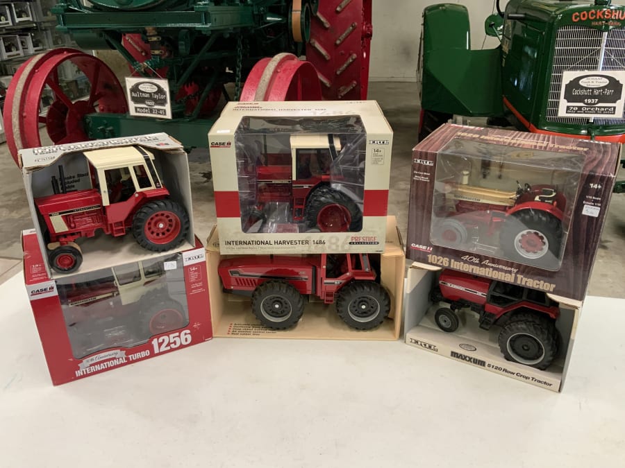 1:16 Scale International Tractors for sale at Schaaf Tractor & Truck ...