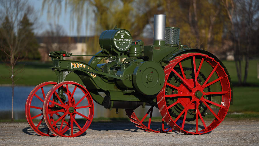 1917 IHC Mogul 10-20 at Schaaf Tractor & Truck Museum Collection 2022 ...