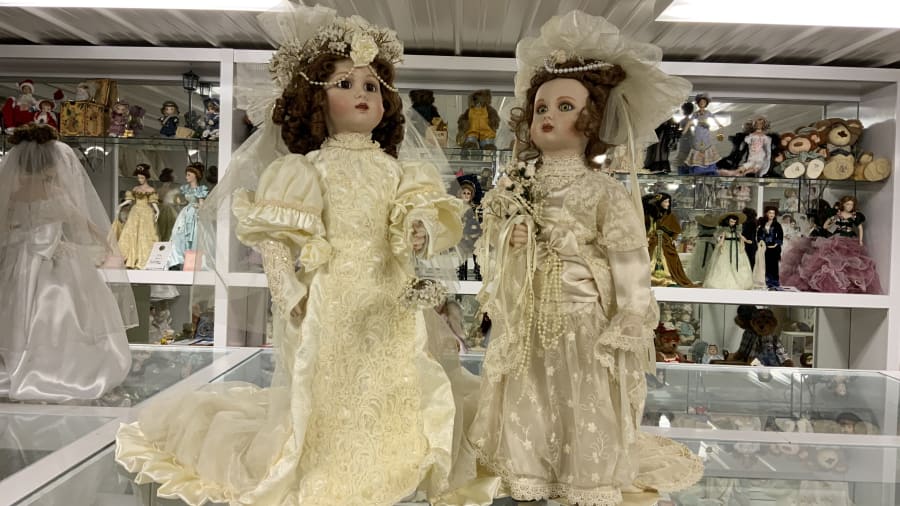 1985 Franklin Heirloom Collectible Dolls for Sale at Auction - Mecum ...