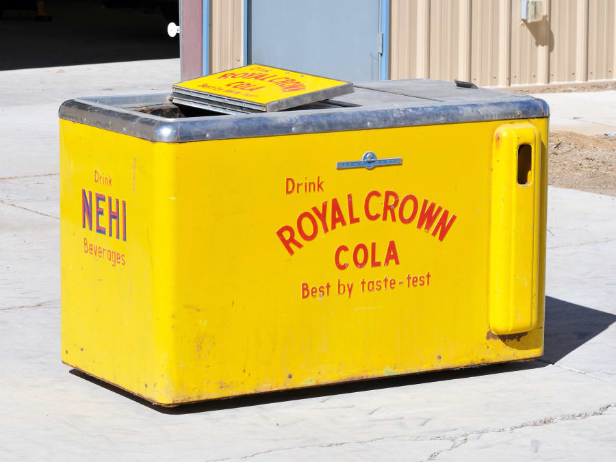 Royal Crown Cooler 52x28x33 at Houston 2013 as Z225 - Mecum Auctions