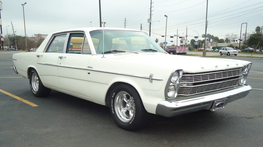 1966 Ford Custom 500 Sedan for sale at Houston 2015 as T166 - Mecum ...