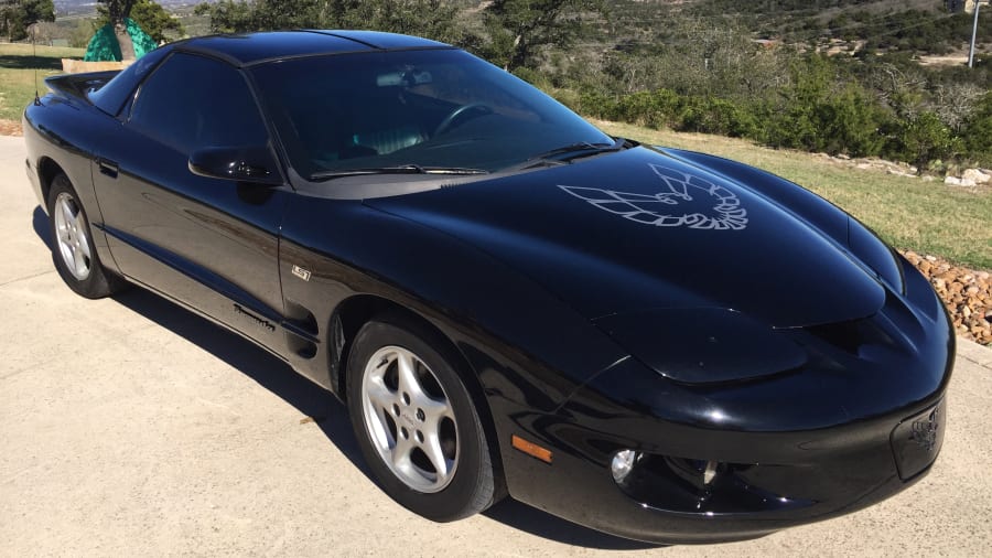1999 Pontiac Firebird Formula for Sale at Auction - Mecum Auctions