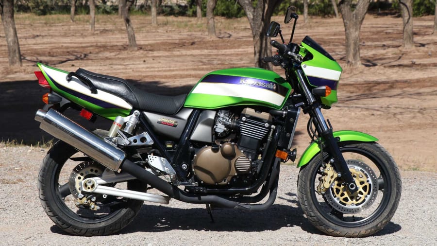 2002 Kawasaki ZR1200 A at Houston 2019 as T209 - Mecum Auctions