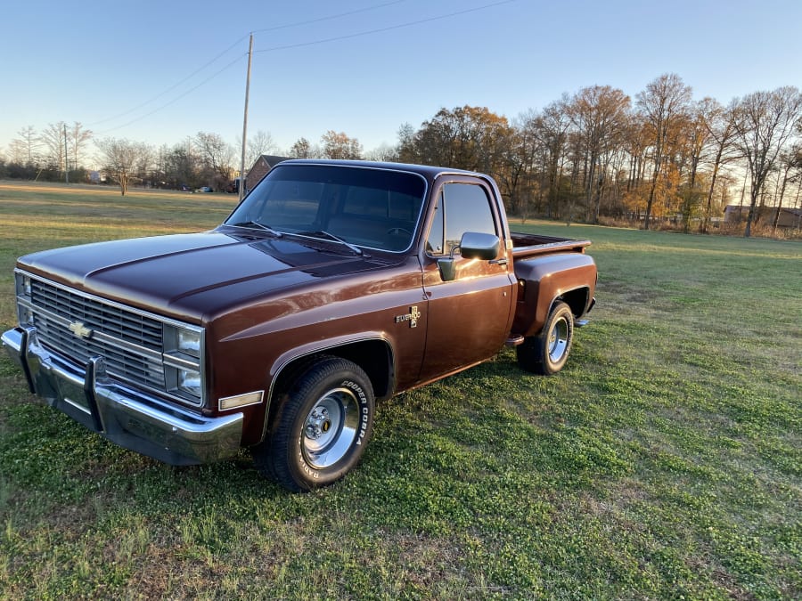 1983 Chevy Stepside Truck