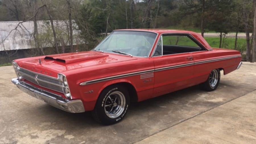 1965 Plymouth Fury III for Sale at Auction - Mecum Auctions