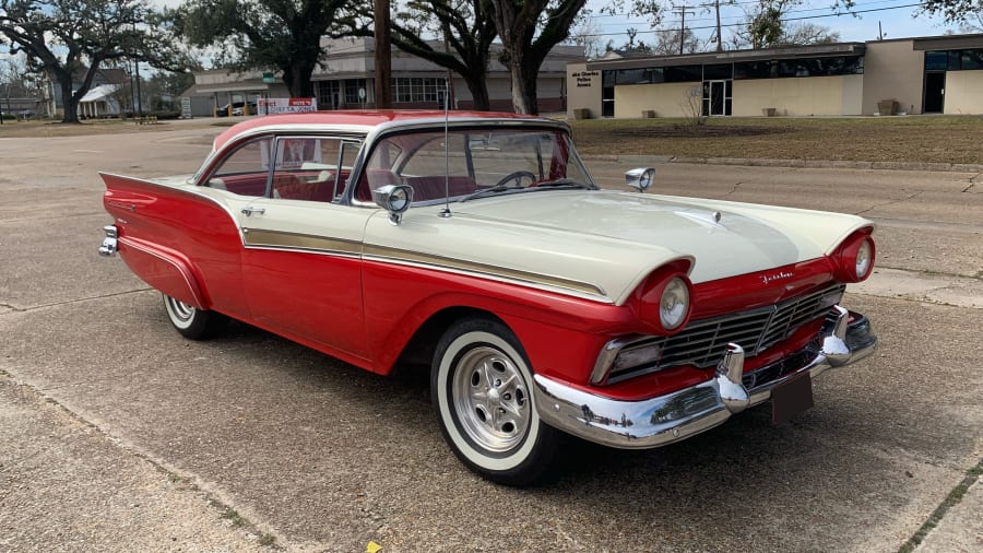 1957 Ford Fairlane 500 Custom at Houston 2022 as F301 - Mecum Auctions