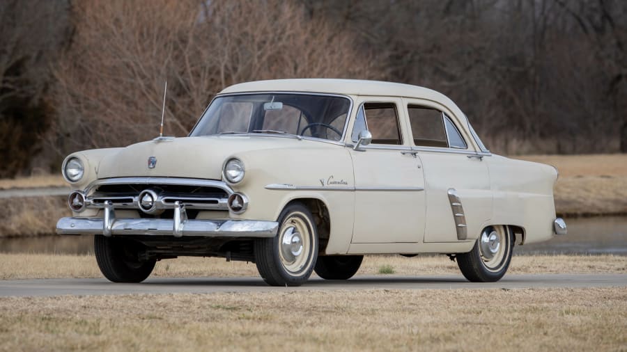 1952 Ford Customline Sedan for sale at Houston 2022 as T21.1 - Mecum ...