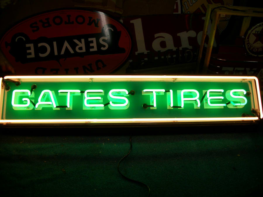 Gates Tire Neon Sign for Sale at Auction - Mecum Auctions