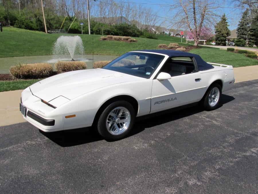 1989 Pontiac Firebird Formula Convertible for Sale at Auction - Mecum ...