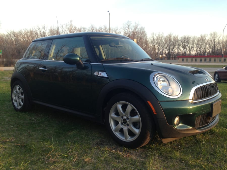 2009 Mini S Hatchback at Kansas City Spring 2013 as S155.1 - Mecum Auctions
