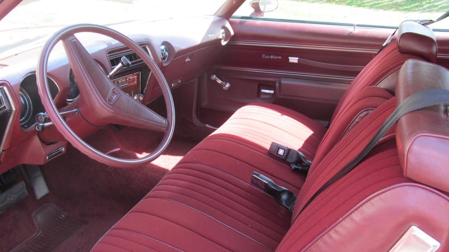 1976 Oldsmobile Cutlass Interior