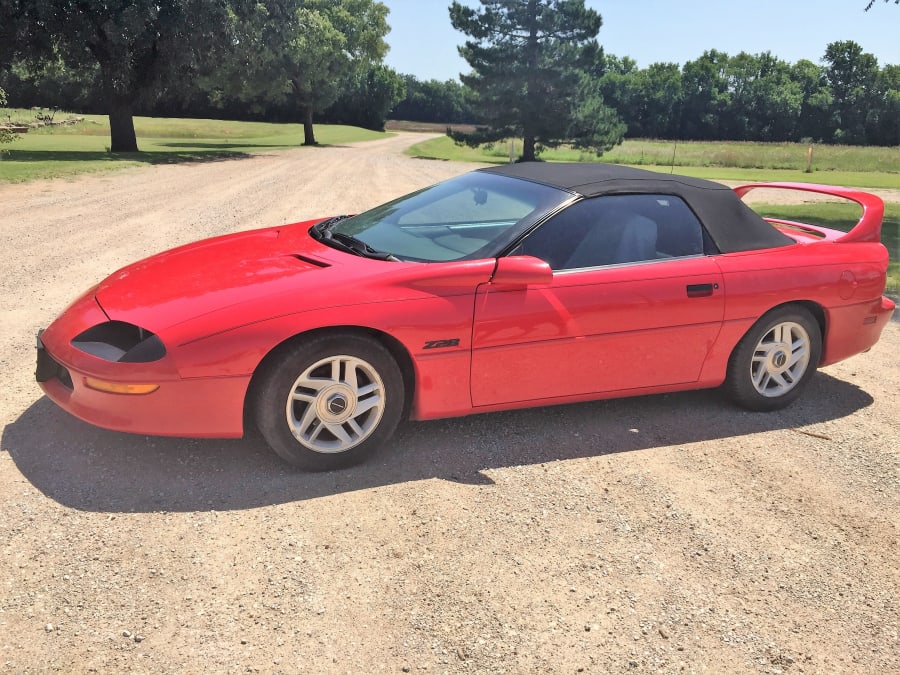 1995 Chevrolet Camaro Convertible for Sale at Auction - Mecum Auctions