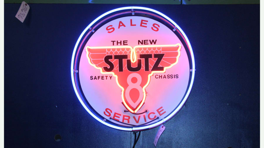 Stutz Sales Service Neon Clock at Los Angeles 2017 as K50 - Mecum Auctions