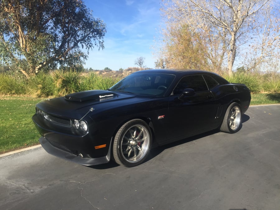 2011 Dodge Challenger SRT-8 for Sale at Auction - Mecum Auctions
