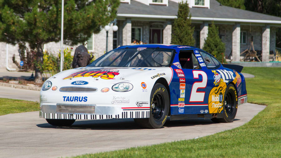 1998 Ford Taurus NASCAR for sale at Las Vegas 2018 as F84 - Mecum Auctions