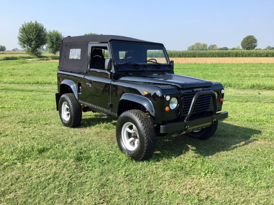 1989 Land Rover Defender 90 at Las Vegas 2018 asS4.1 - Mecum Auctions