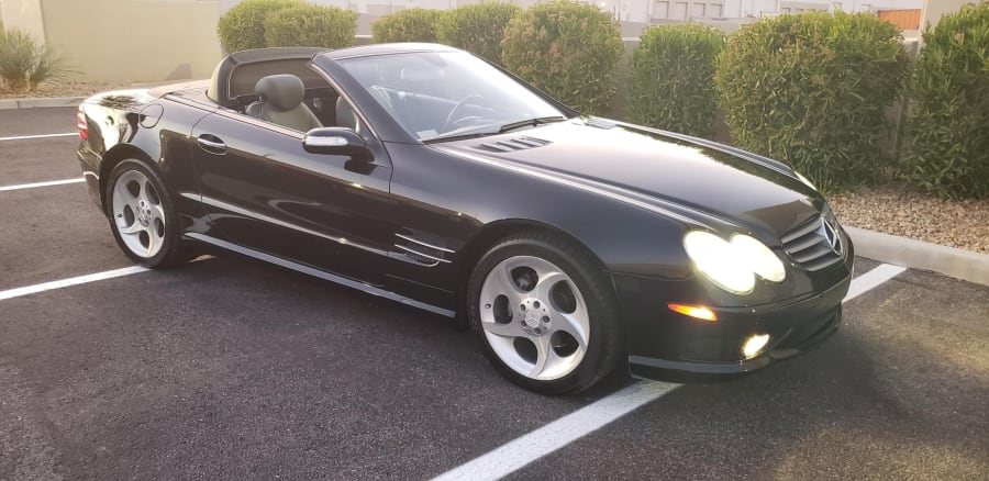 2005 Mercedes-Benz SL500 Convertible for Sale at Auction - Mecum Auctions