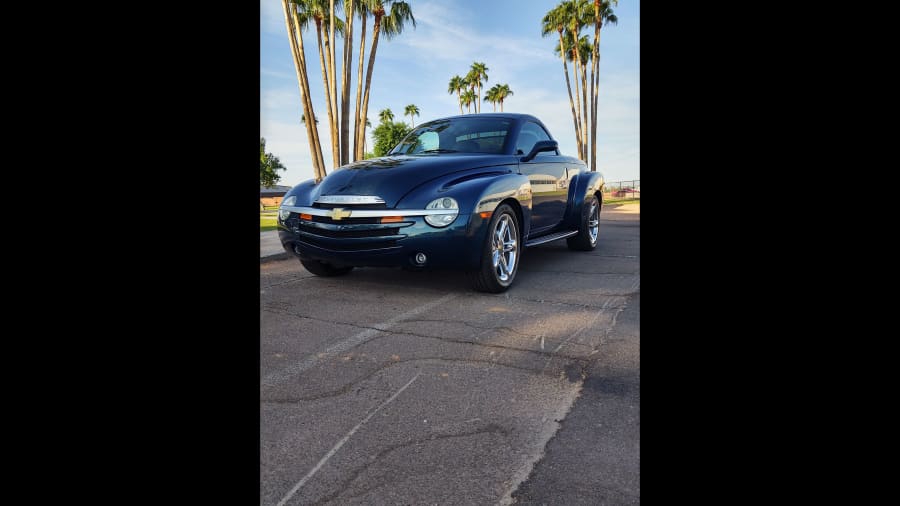 2005 Chevrolet SSR at Las Vegas 2020 as F65.1 - Mecum Auctions