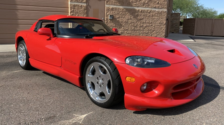 1999 Dodge Viper RT/10 Roadster at Las Vegas 2021 as F160.1 - Mecum ...