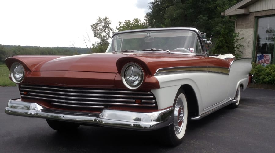 1957 Ford Fairlane Sunliner at Louisville 2016 as S86.1 - Mecum Auctions