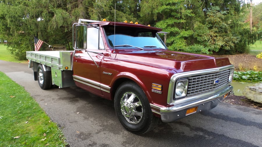 1972 Chevrolet C30 Pickup at Louisville 2017 as F74 - Mecum Auctions