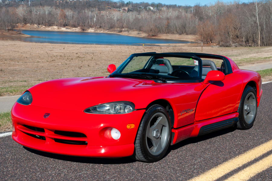 1995 Dodge Viper RT/10 Roadster at Louisville 2018 as S79 - Mecum Auctions