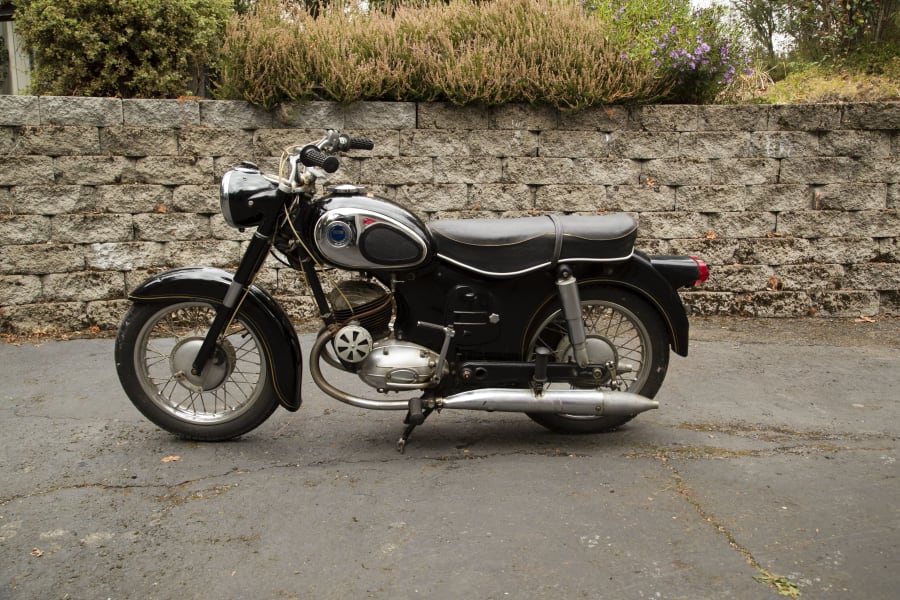 1966 Sears Sabre at Las Vegas Motorcycles 2017 as T29 - Mecum Auctions