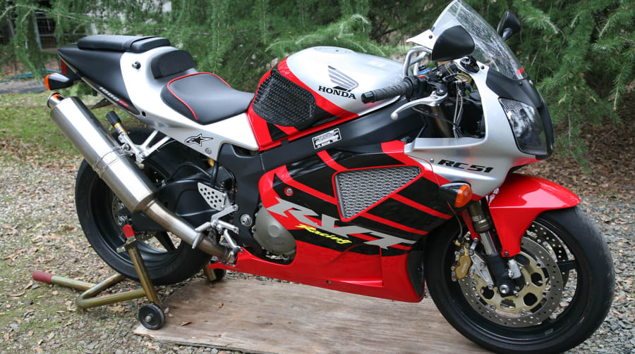 2002 Honda RC51 for Sale at Auction - Mecum Auctions