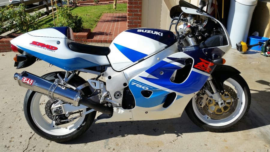 1998 Suzuki GSXR 750 SRAD at Las Vegas Motorcycles 2017 as F226 - Mecum ... 1998 Suzuki GSXR 750 SRAD at Las Vegas Motorcycles 2017 as F226 - Mecum ...