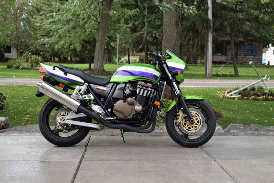 2001 Kawasaki ZRX 1200R for Sale at Auction - Mecum Auctions