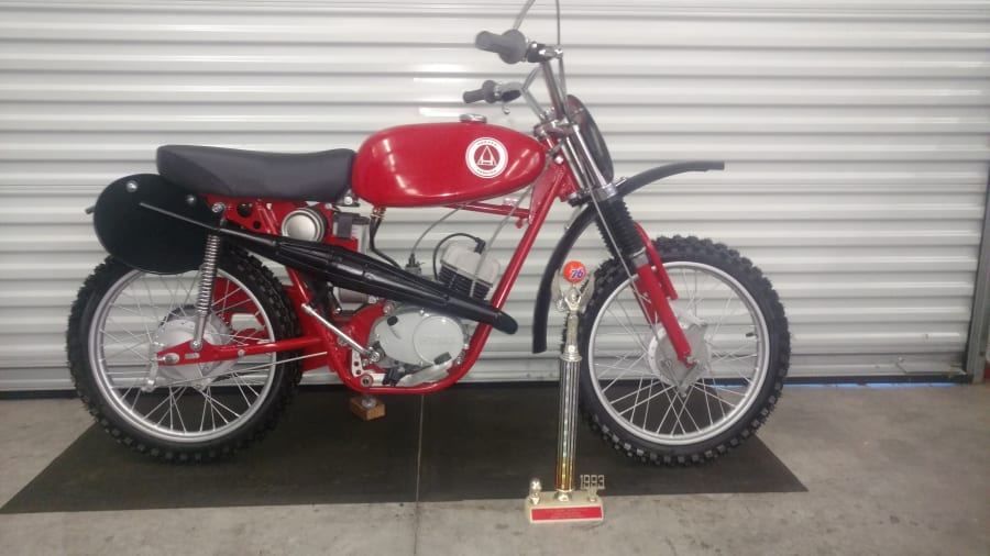 1966 Hodaka Ace 90 at Las Vegas Motorcycles 2020 as T201 - Mecum Auctions