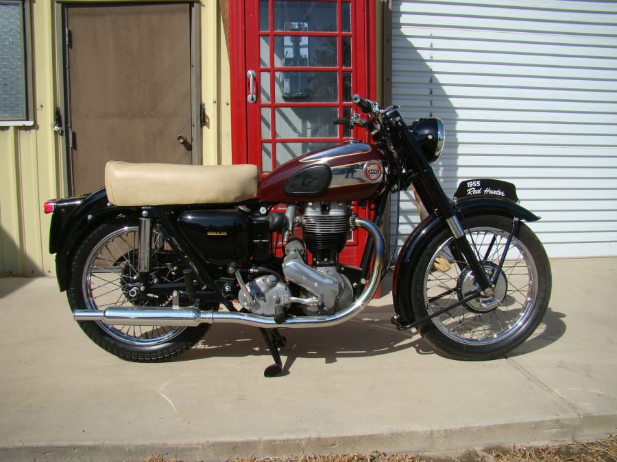1955 Ariel Red Hunter at Las Vegas Motorcycles 2020 as F91 - Mecum Auctions