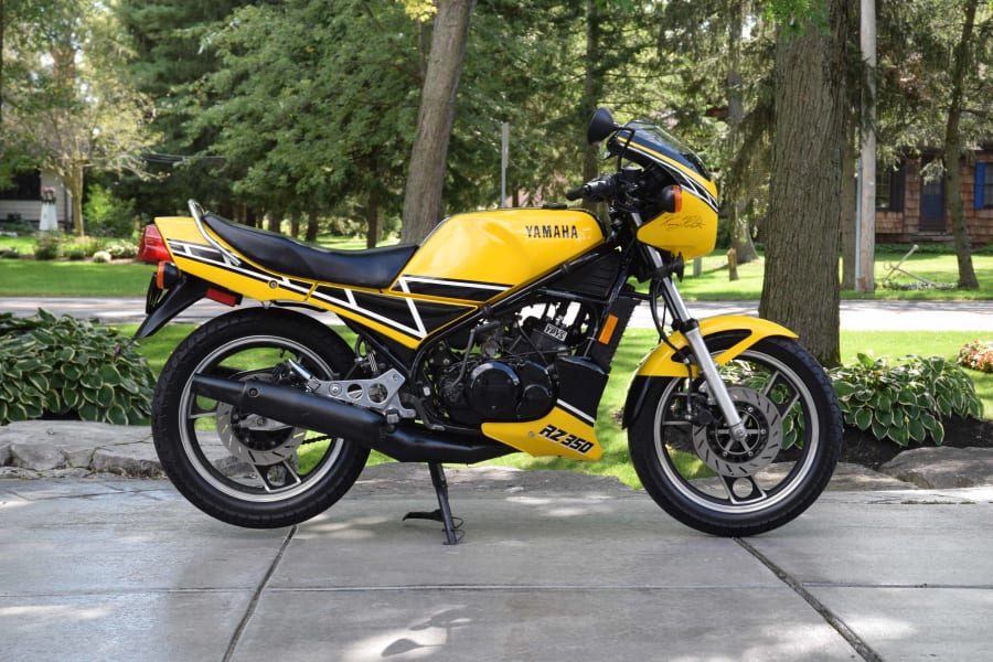 1984 Yamaha RZ350 for Sale at Auction - Mecum Auctions