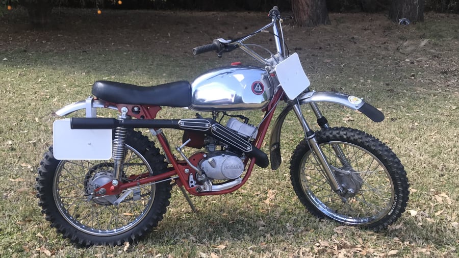 1972 Hodaka Wombat at Las Vegas Motorcycles 2021 as W90 - Mecum Auctions