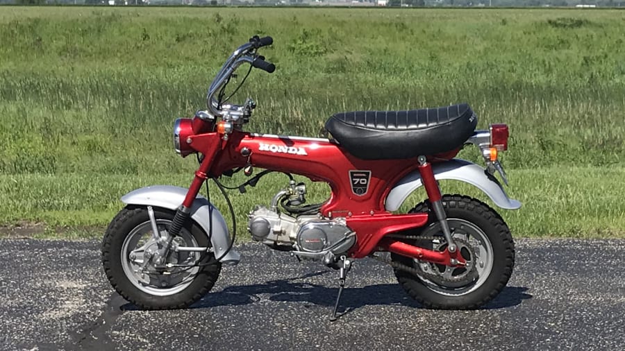 Honda St70