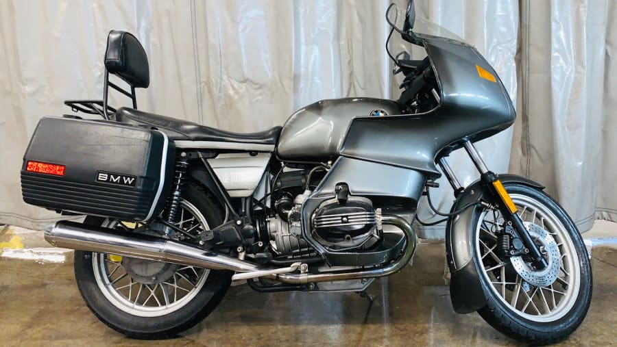 1984 BMW R100rs at Las Vegas Motorcycles 2022 asT203 - Mecum Auctions