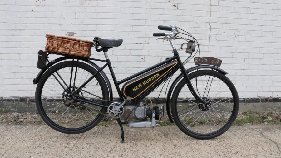 1948 New Hudson Autocycle at Las Vegas Motorcycles 2023 as W99 - Mecum ...