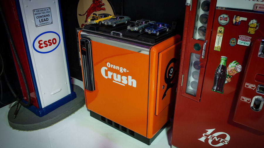 Orange Crush Soda Machine for Sale at Auction - Mecum Auctions