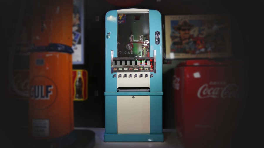 Lehigh Cigarette Machine for Sale at Auction - Mecum Auctions