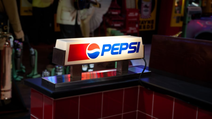 Pepsi Plastic Light-Up Island Marquee at The Eddie Vannoy Collection ...