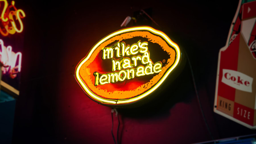 Mikes Hard Lemonade Neon Sign for Sale at Auction - Mecum Auctions