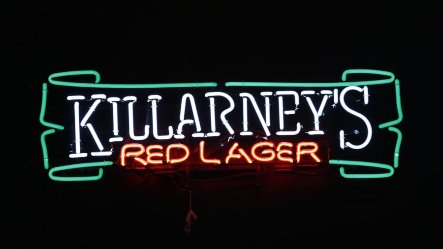Killarney's Red Lager Neon Sign for Sale at Auction - Mecum Auctions