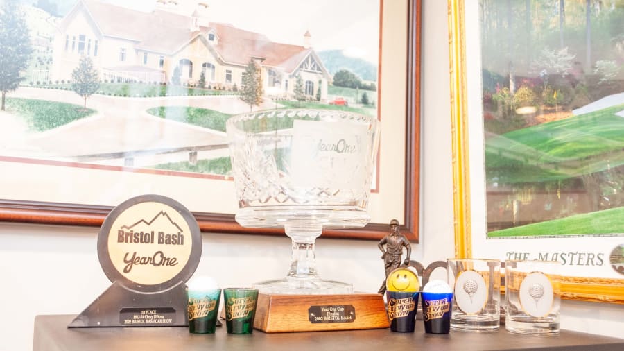 Awards And Memorabilia - Lot Of 9 at The Eddie Vannoy Collection 2020 ...