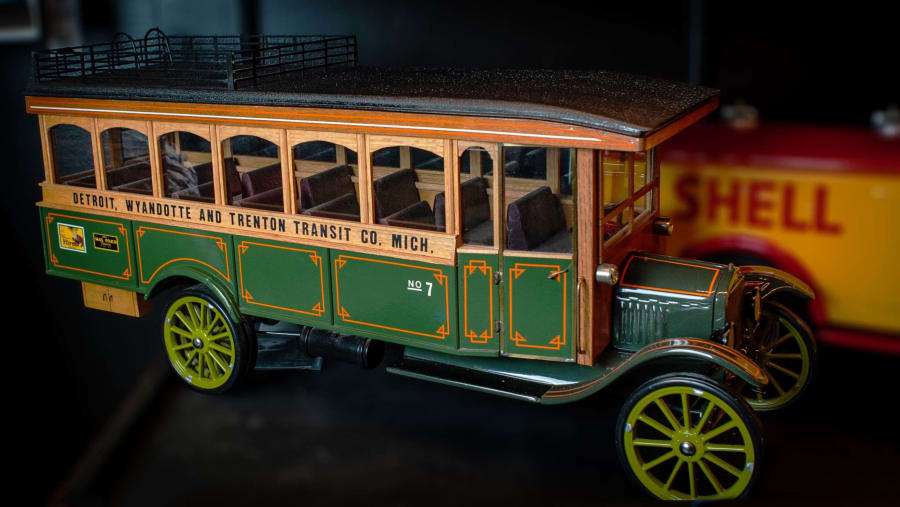 Ford Scale Model Tour Bus at The Eddie Vannoy Collection 2020 as J126 ...