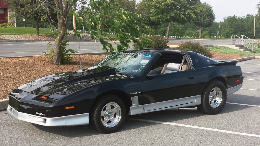 1985 Pontiac Trans Am at Harrisburg 2015 as T12 - Mecum Auctions