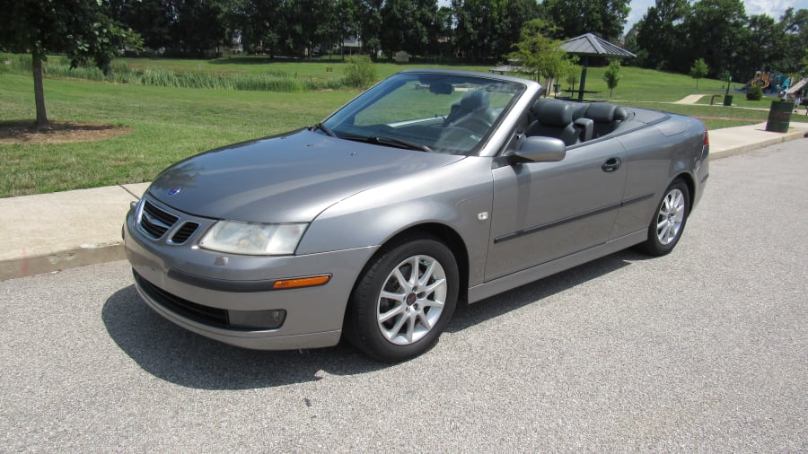 2004 Saab 9-3 Arc Convertible for Sale at Auction - Mecum Auctions