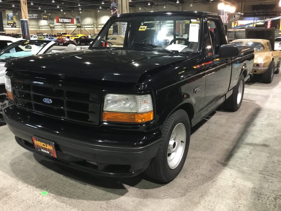 1994 Ford F150 SVT Lightning Pickup for Sale at Auction - Mecum Auctions