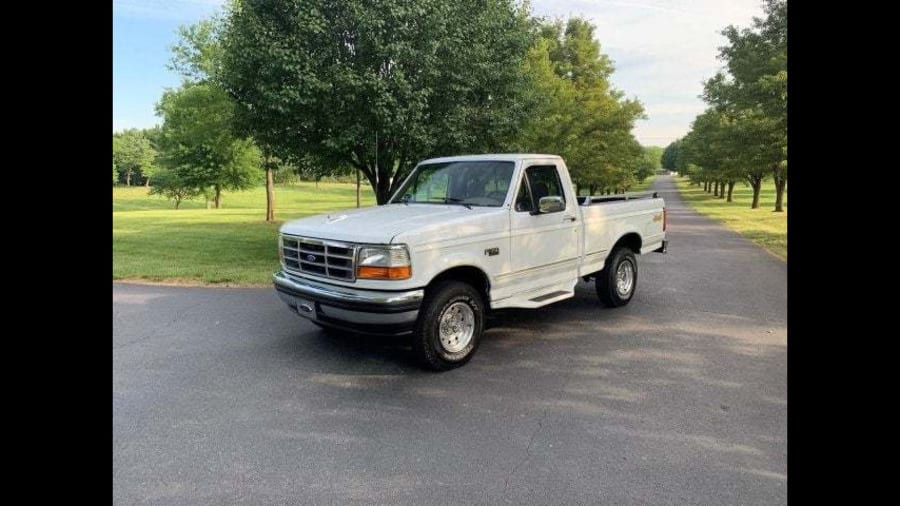 1993 Ford F150 XLT Pickup for Sale at Auction - Mecum Auctions