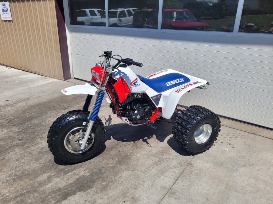 1985 Honda ATC 350X at Harrisburg 2022 as T2 - Mecum Auctions