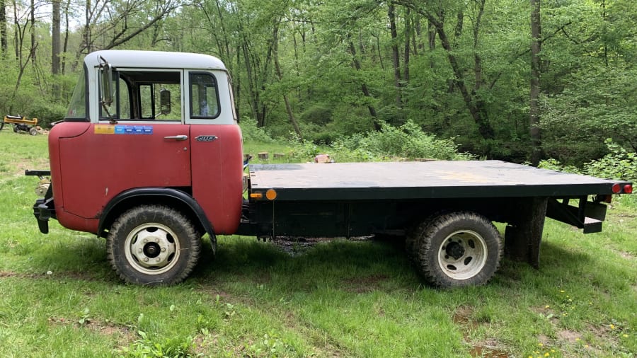 1964 Jeep FC-170 DRW Truck at Harrisburg 2022 as T165 - Mecum Auctions